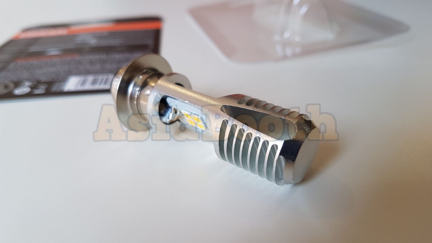 OSRAM LEDriving Headlight For Motorcycles & ATVs 7735CW - T19 H6 12v ...