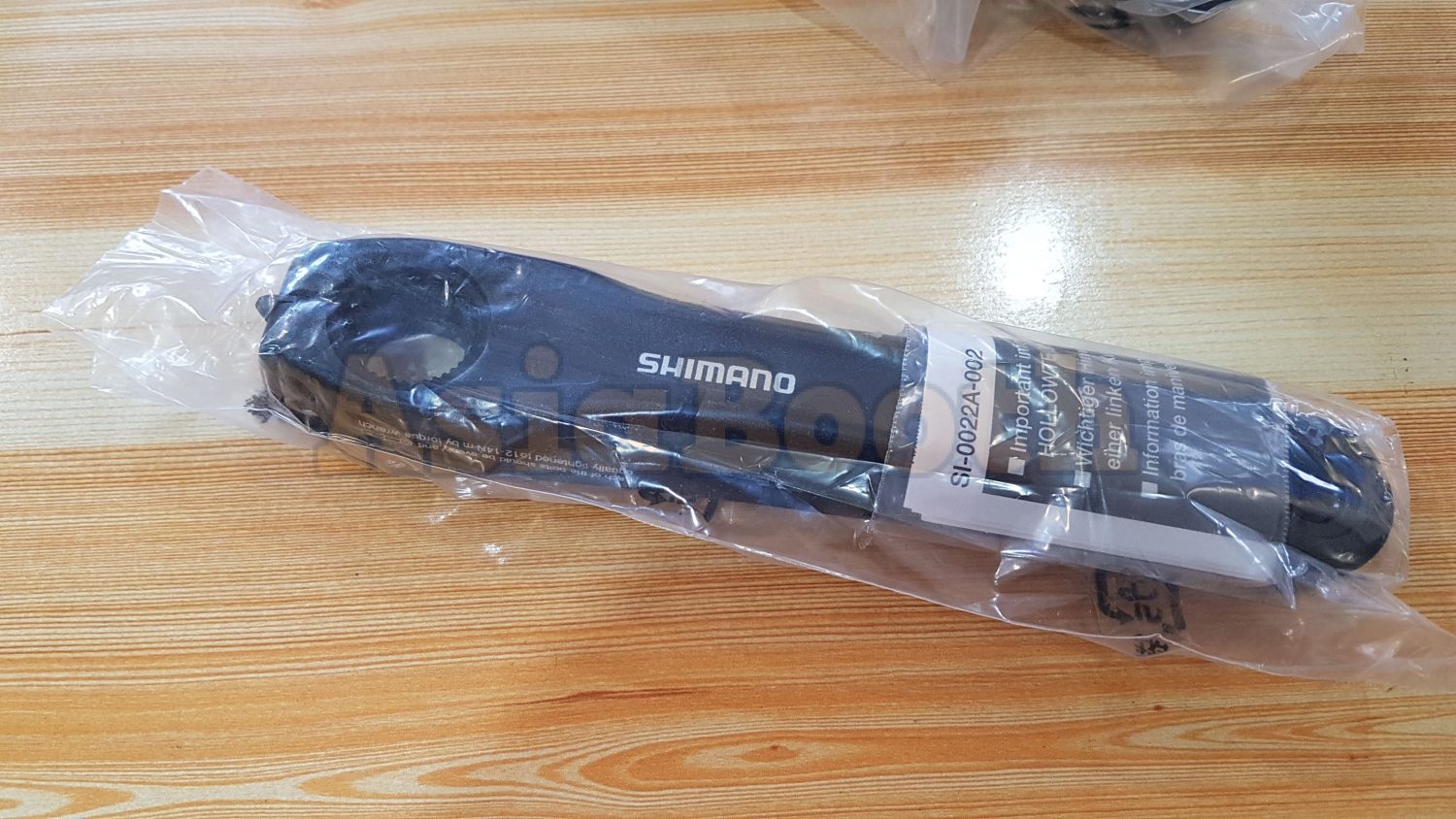 2019 Shimano Crankset Altus FC-MT210 170mm - Asia Booth