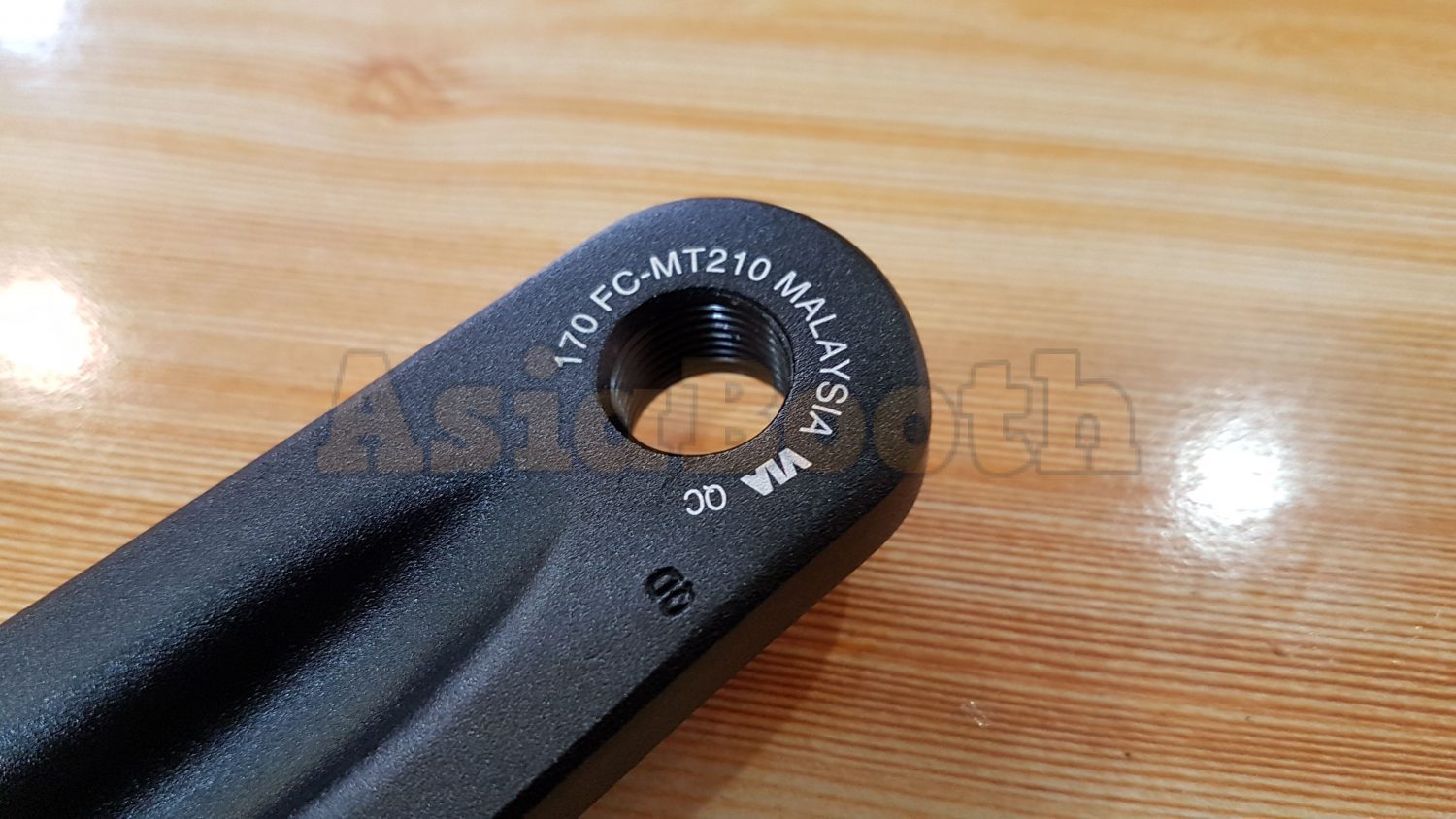 2019 Shimano Crankset Altus FC-MT210 170mm - Asia Booth